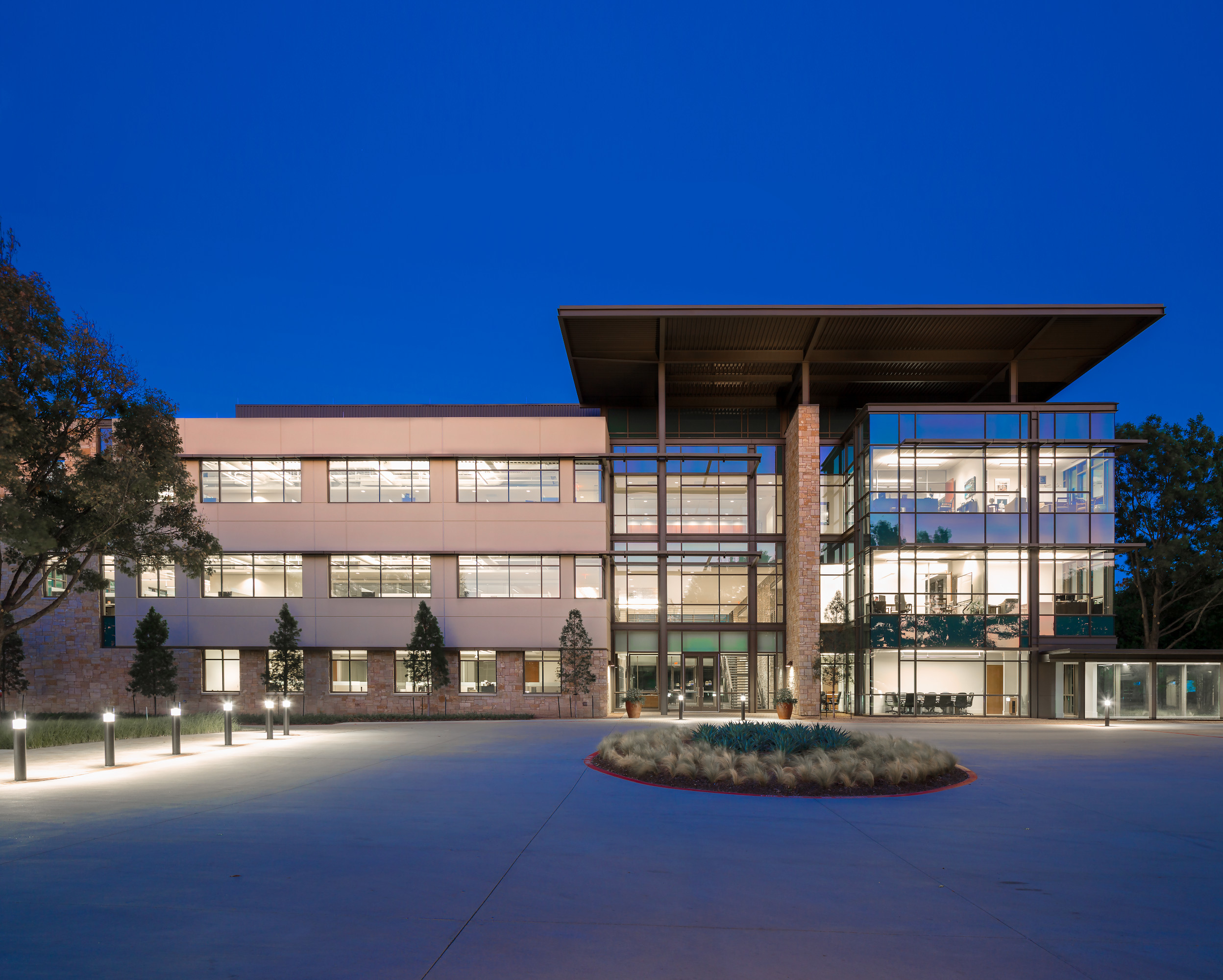 Building – David Williamson